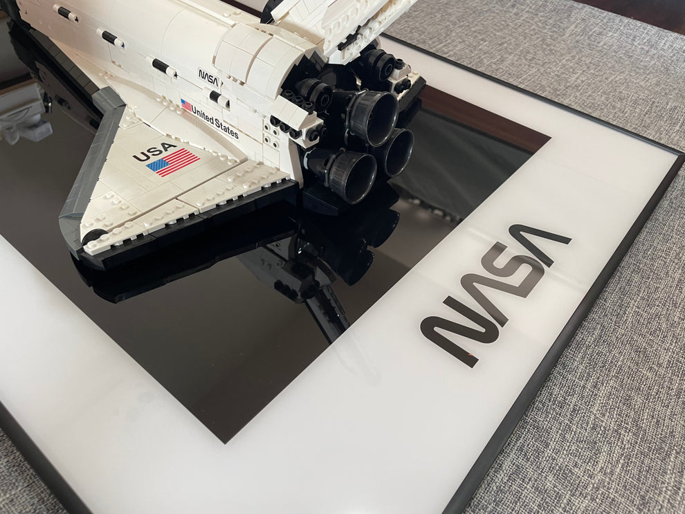iLuane Display Wallboard for LEGO Icons NASA Space Shuttle Discovery 1